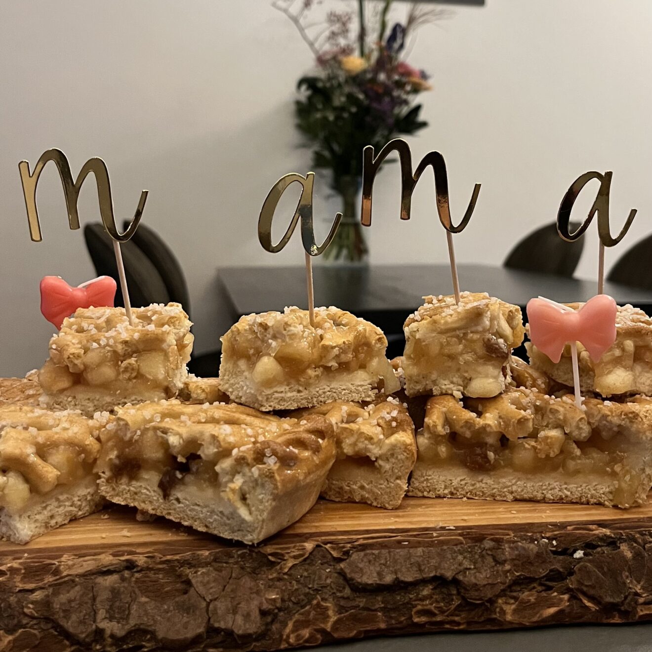 TAARTTOPPER Eigen Tekst (53x letters) - LiefsLabel